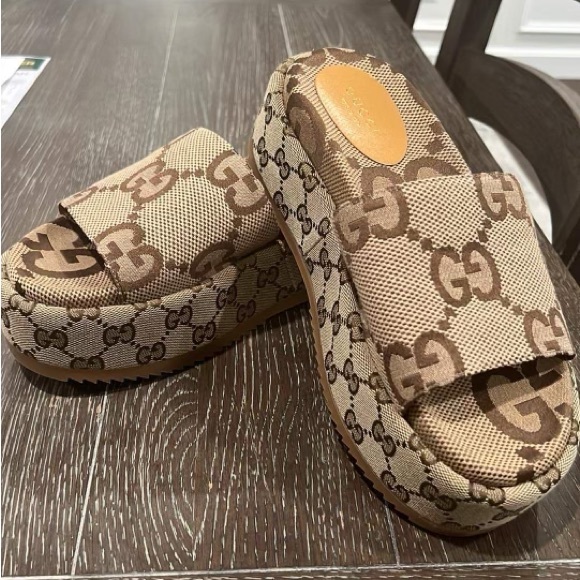 Gucci | Shoes | Authentic Gucci Platform Slides | Poshmark